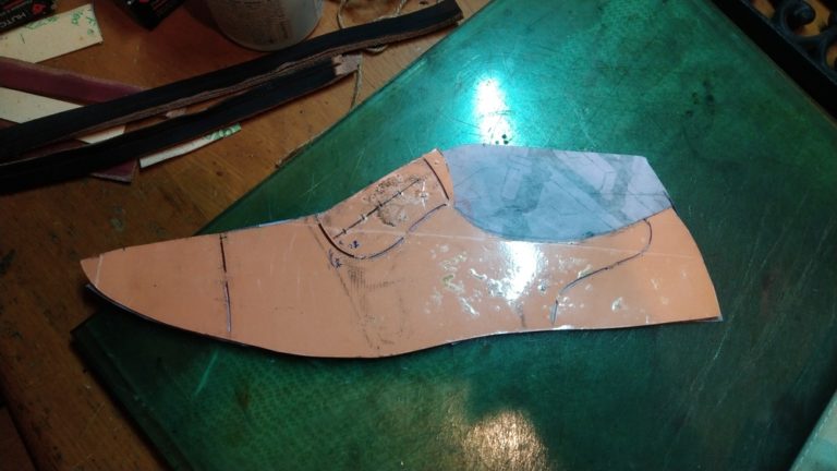『紳士靴を仕立てる』で靴を作る！透明シートを使わない木型の写し方 | Make Shoes Yourself